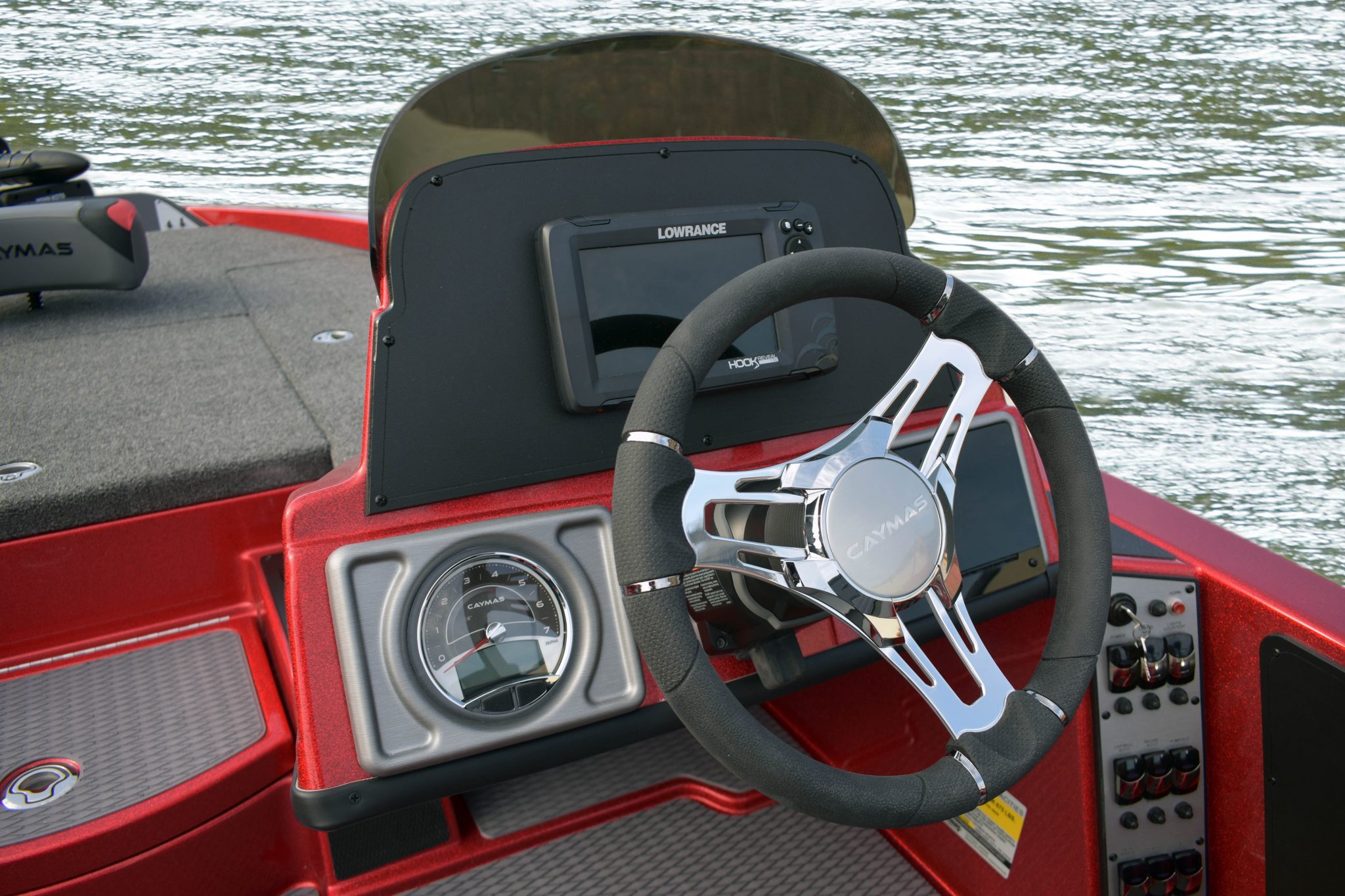 CX 18 - Caymas Boats
