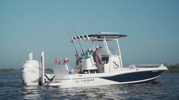 26 HB – Caymas Boats