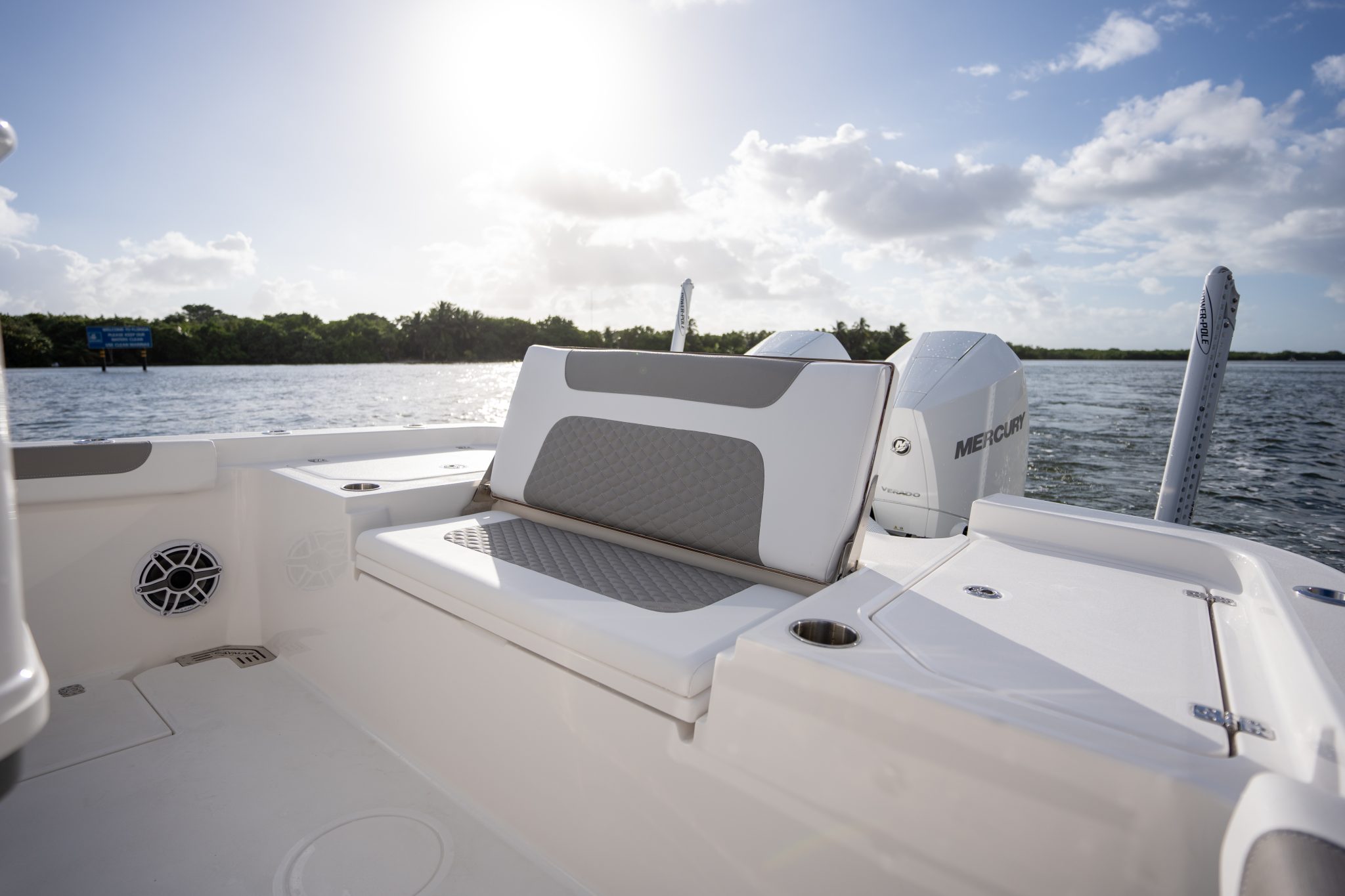 291 - Caymas Boats
